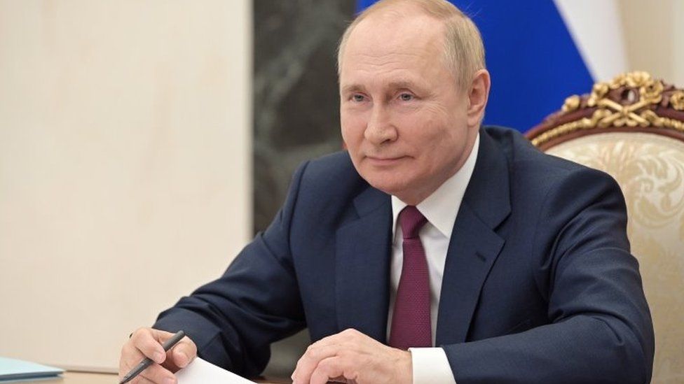 Ukraine round-up: Putin 'too healthy' and Russian gas supply resumes ...