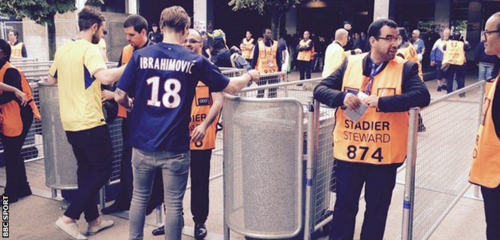 Euro 2016: How is French security ensuring fan safety? - BBC Sport