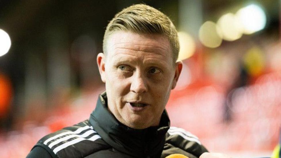 Robson on winter break, Clyde, and Darvel - BBC Sport