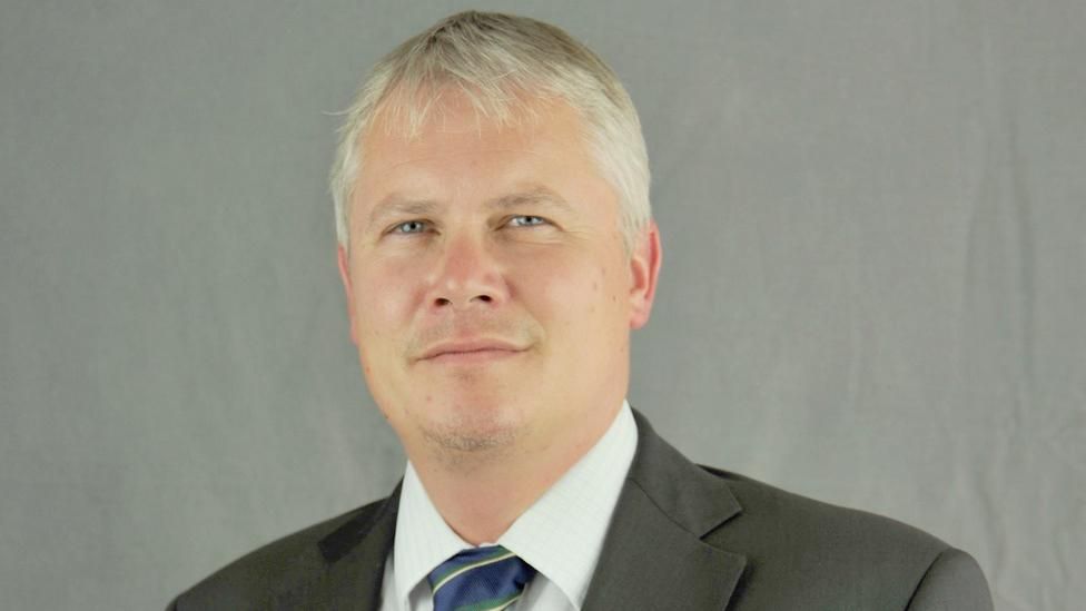 New chief executive appointed at Scottish Borders Council - BBC News