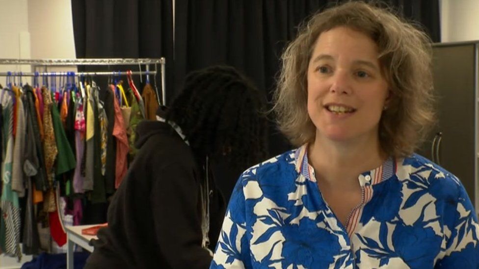 Birmingham academy to tackle 'creative skills shortage' - BBC News