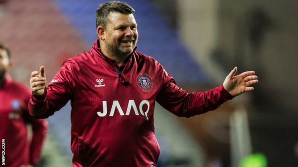 Lee Briers: Wigan Warriors coach to join NRL side Brisbane Broncos in ...