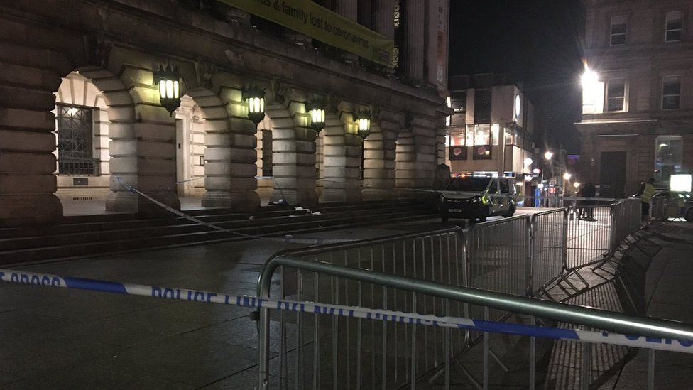 Man stabbed in Nottingham's Old Market Square - BBC News