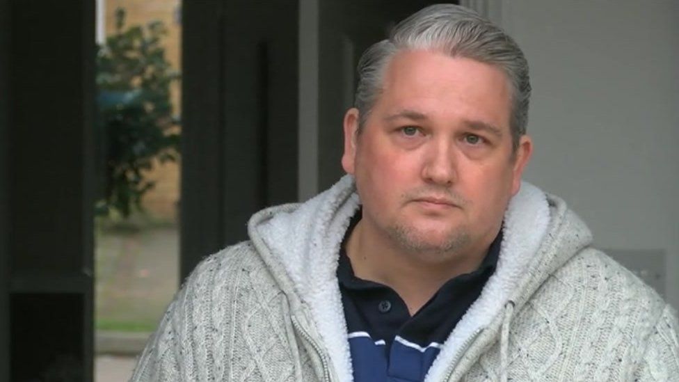 Covid: Sittingbourne man loses both parents to virus within six hours ...