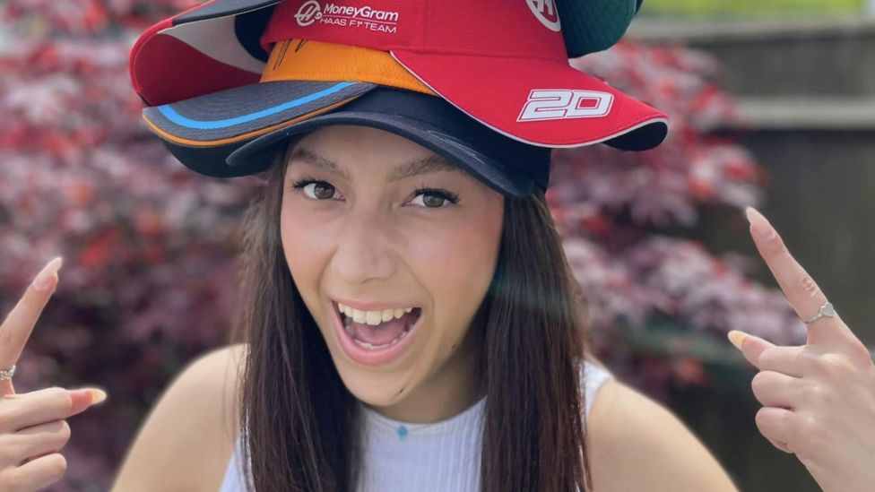 Maggie Adcock got top A-levels before death from cancer - BBC News