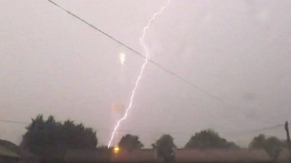 Storms strike transport and football in Manchester - BBC News