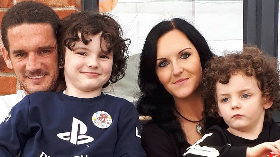 Covid: Parents to 'risk truancy fines' if school cases rise - BBC News