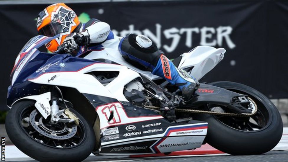 Motorcyclist Stephen Thompson loses arm after NW200 crash - BBC Sport