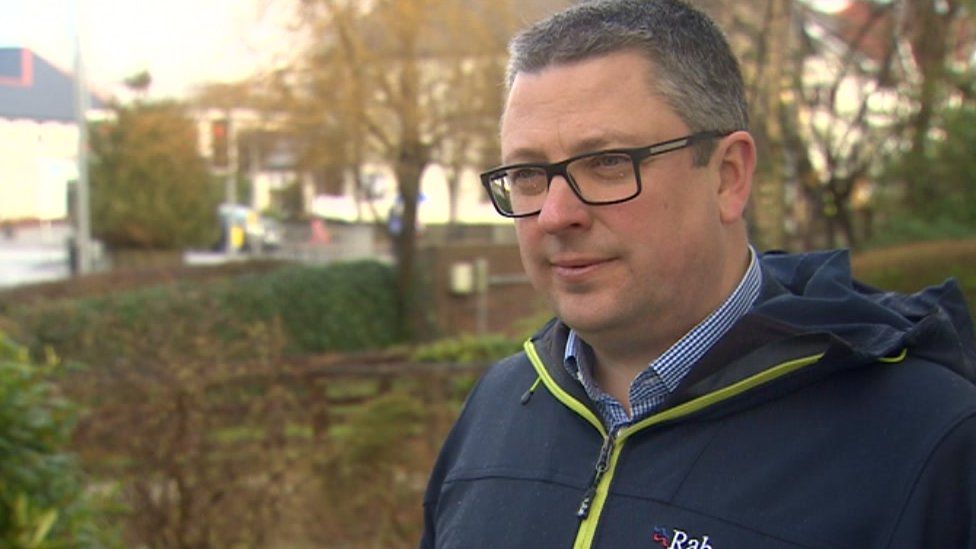 Cheaper insurance for 10,000 flood-prone homes in Wales - BBC News