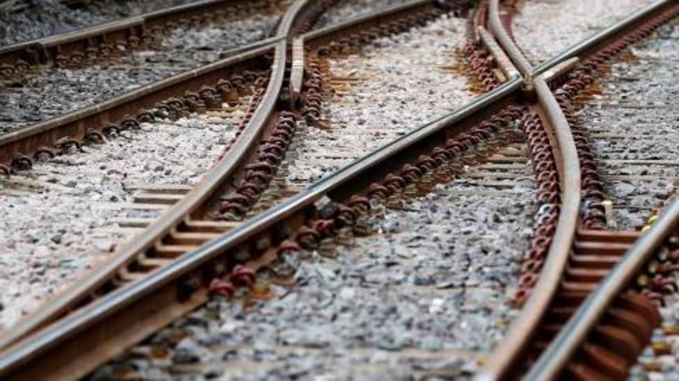 Possible rail connection benefits in Aberdeenshire highlighted - BBC News