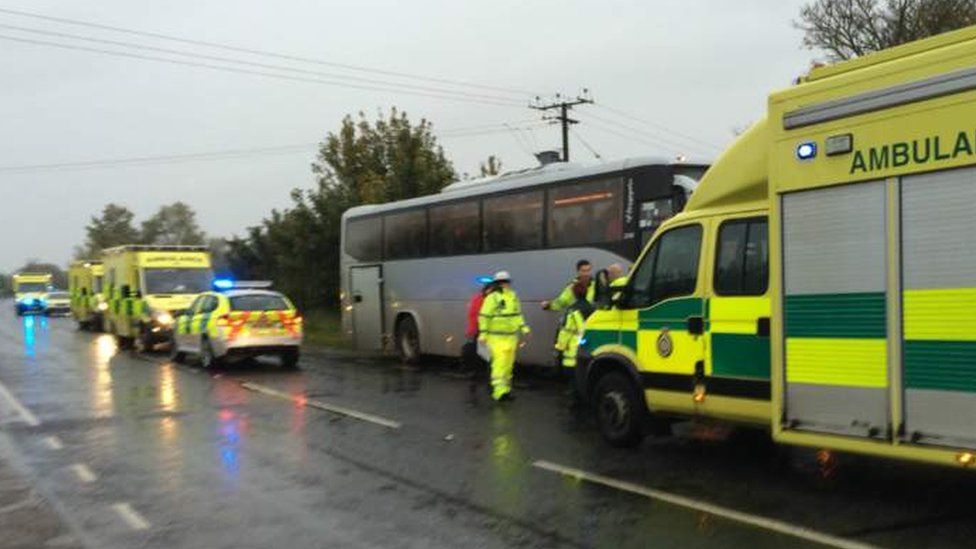 March bypass coach crash leaves five in hospital - BBC News
