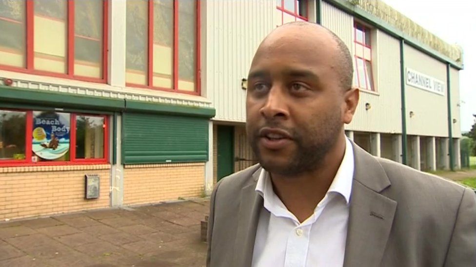 Campaign for elected Cardiff mayor will fail, campaigner says - BBC News