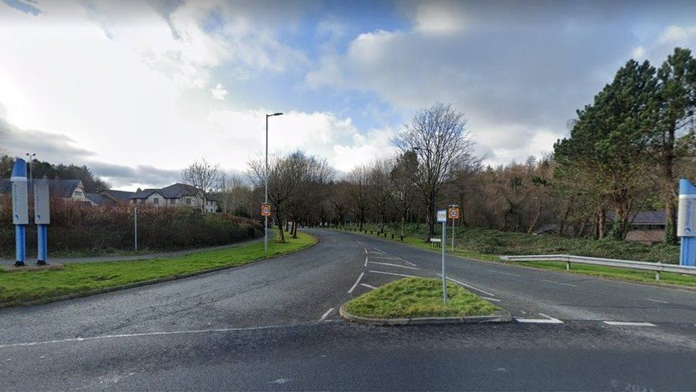 Ennill apêl i symud campws Coleg Menai o ganol Bangor - BBC Cymru Fyw