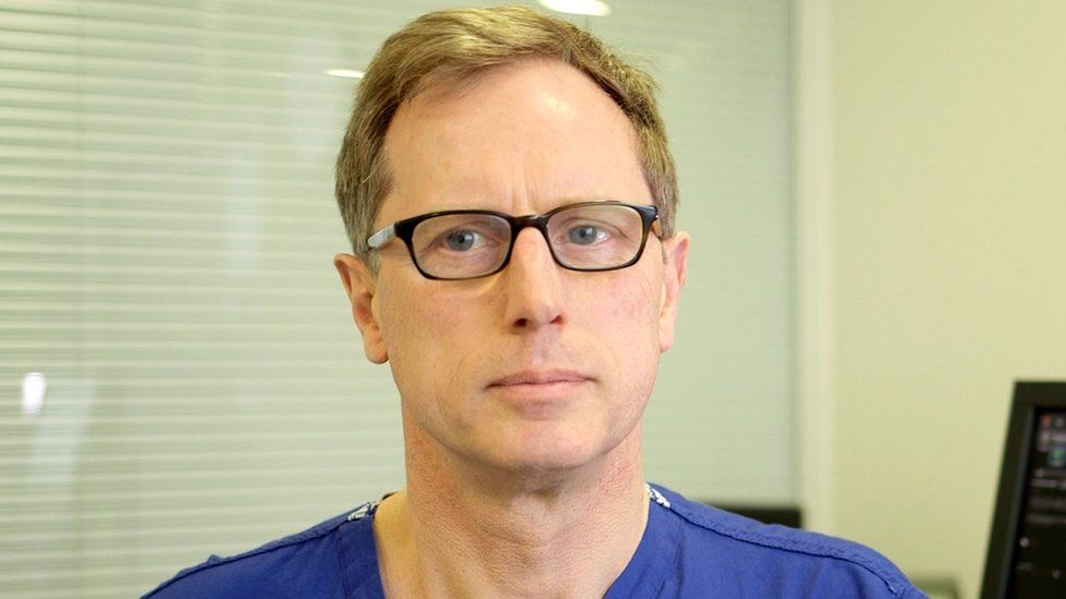 Neurosurgeon to assess if offshore engineers can help treatment - BBC News