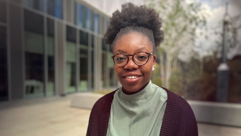 Peterborough students confident AI will not replace future jobs - BBC News