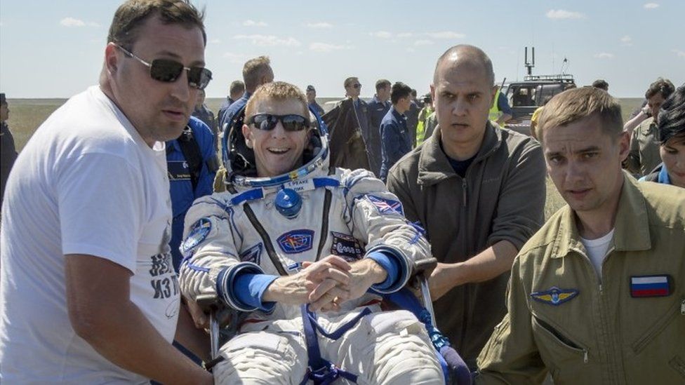 In pictures: Tim Peake's journey home - BBC News