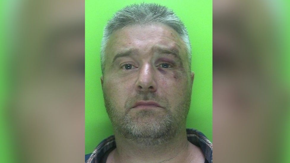 Man jailed over sex assaults at birthday party in Newark - BBC News