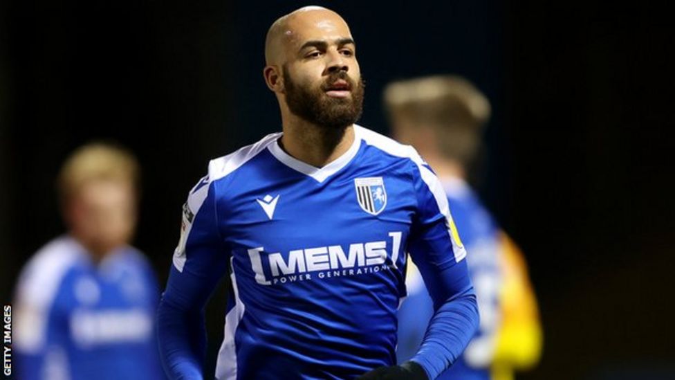 Jordan Graham: Winger joins Birmingham City from Gillingham - BBC Sport