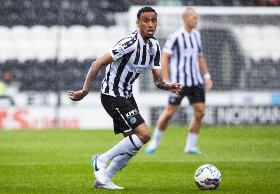 Baccus not distracted by transfer speculation - BBC Sport