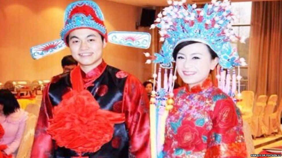 MH370: Widow calls for 'more effort' in crash investigation - BBC News