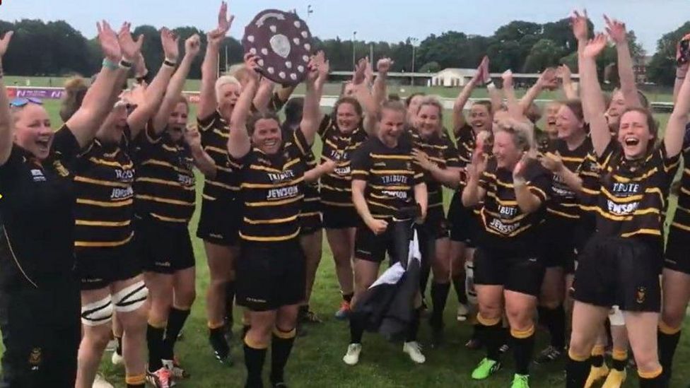 Cornwall women aiming for County Championship final at Twickenham - BBC ...