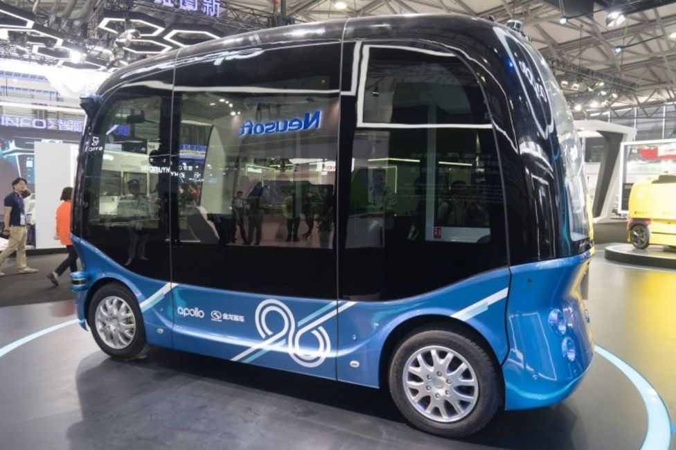 Baidu's self-drive buses enter 'mass production' - BBC News