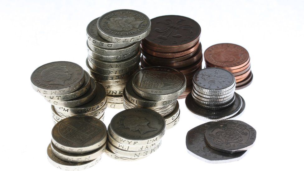 Blue Peter time capsule dug up 33 years early - BBC News