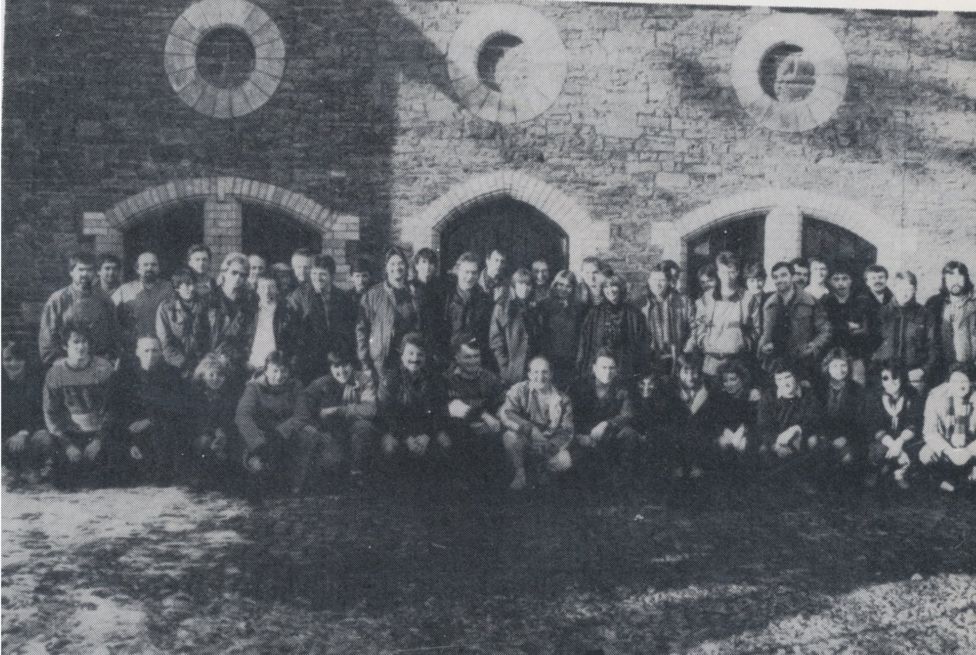 Oriel atgofion: Huw Chiswell - BBC Cymru Fyw