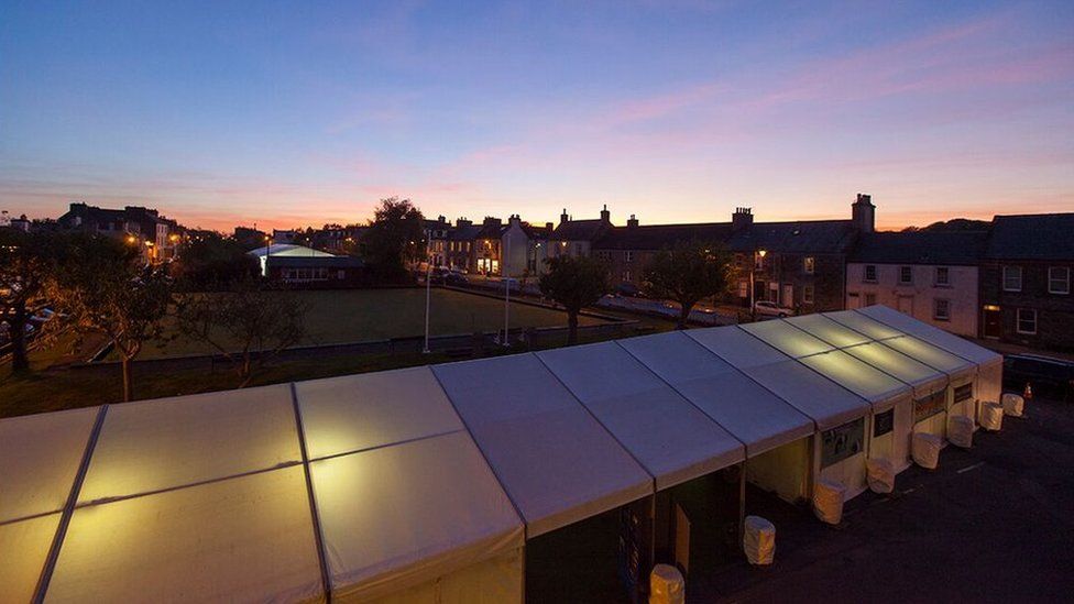 In pictures: Wigtown Book Festival - BBC News