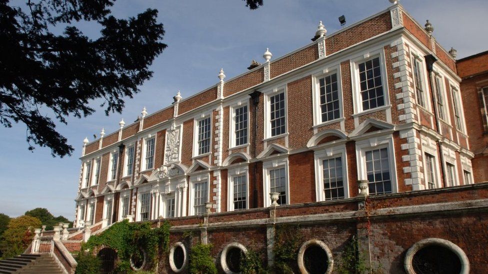 Croxteth Hall: Liverpool City Council 'very close' to finding new ...