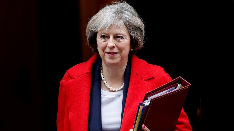 executive-pay-companies-could-be-forced-to-reveal-pay-gap-bbc-news