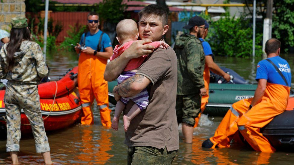Ukraine dam breach: Hull4Ukraine charity to send aid to region - BBC News