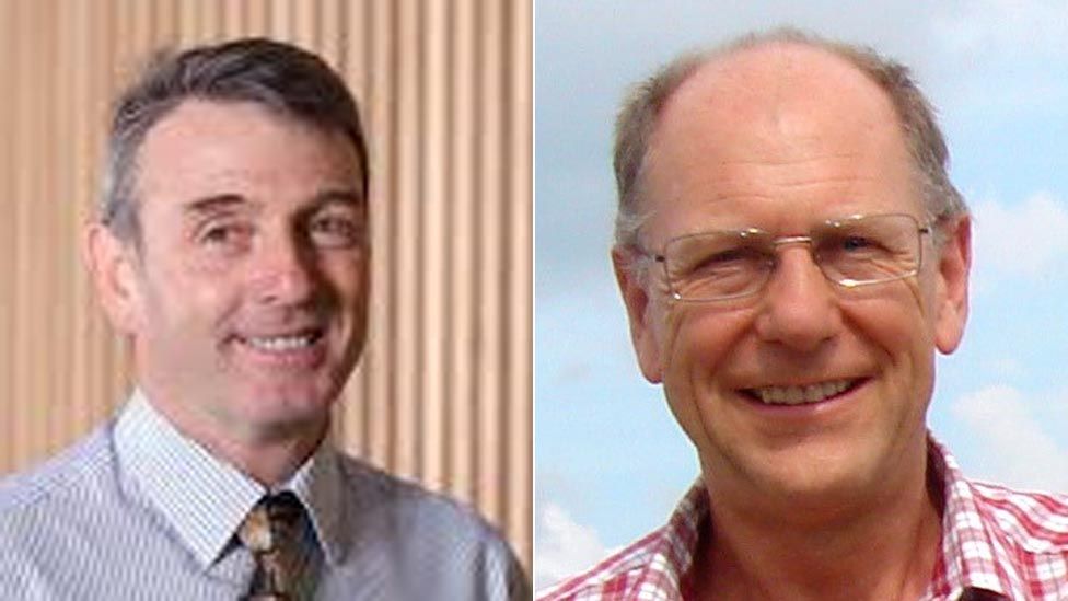 Gwrthdrawiad awyren angheuol Rhaglan yn 'ddamwain' - BBC Cymru Fyw