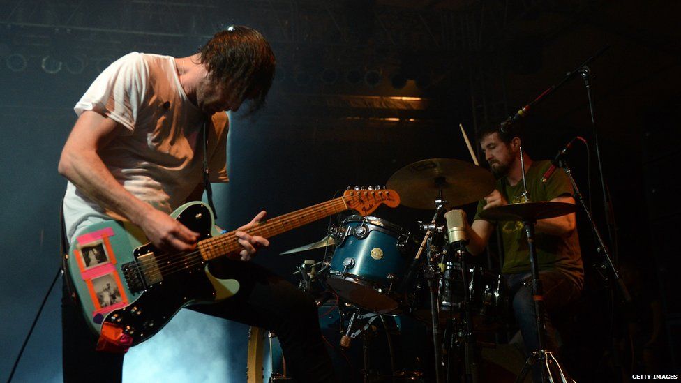 Japandroids: The band who made a 'secret' third album - BBC News