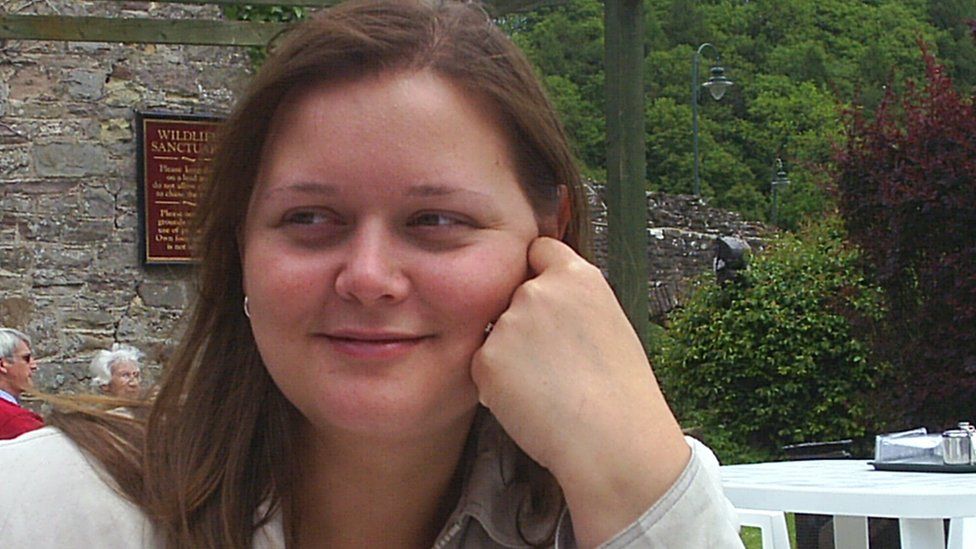 Borrowash murder and M1 death: Man 'was attacked with a nail gun' - BBC ...