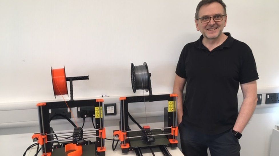 Syniadau arloesol ym Môn i daclo coronafeirws - BBC Cymru Fyw