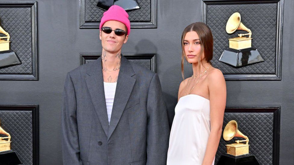 Five big moments from the Grammys - BBC Newsround