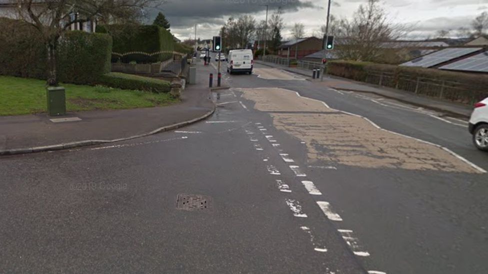 Man who died A9 car crash in Stirling named - BBC News