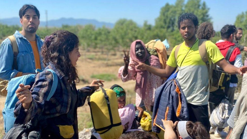 Bristol actor stars in new Netflix film The Swimmers - BBC News