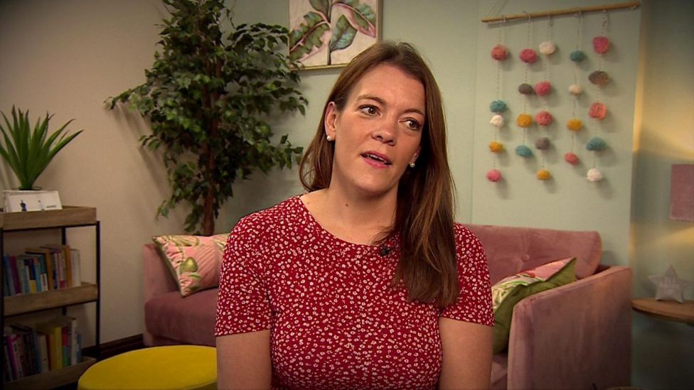 ADHD: Women tell of their diagnosis struggles - BBC News