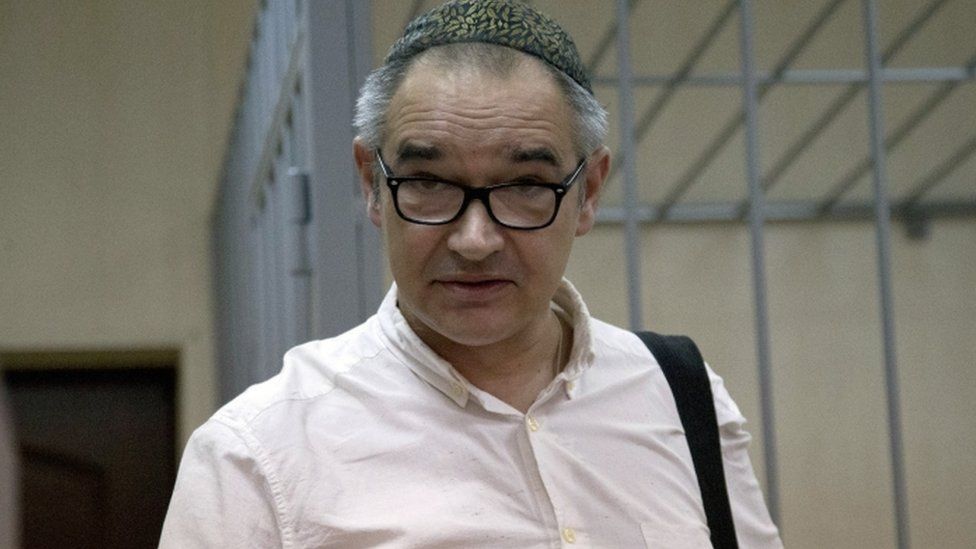 Russian blogger Anton Nosik convicted of extremism - BBC News