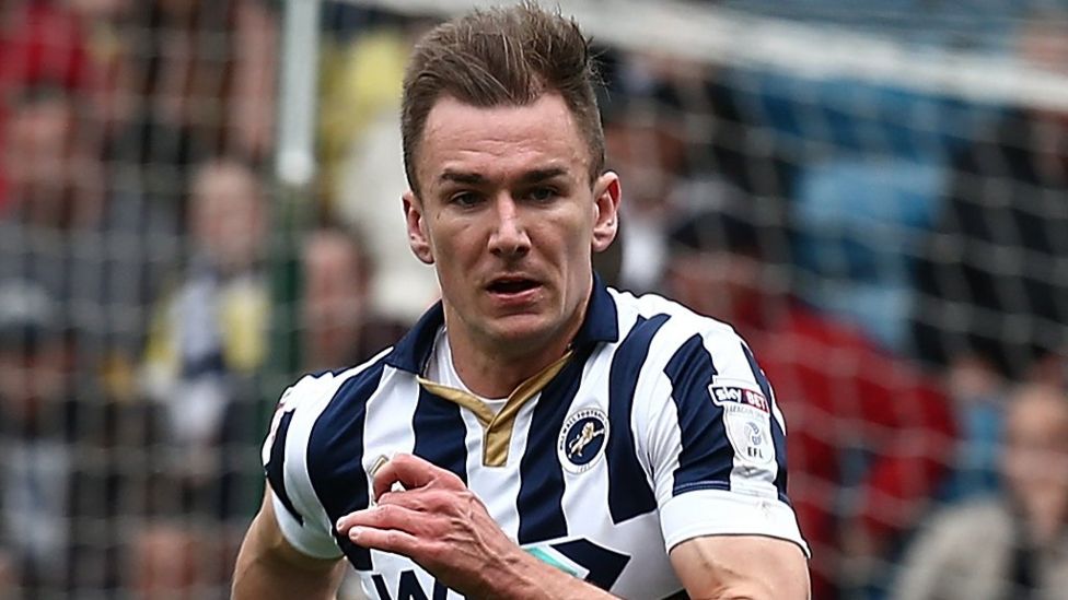 Mahlon Romeo: Millwall full-back signs contract extension at The Den ...