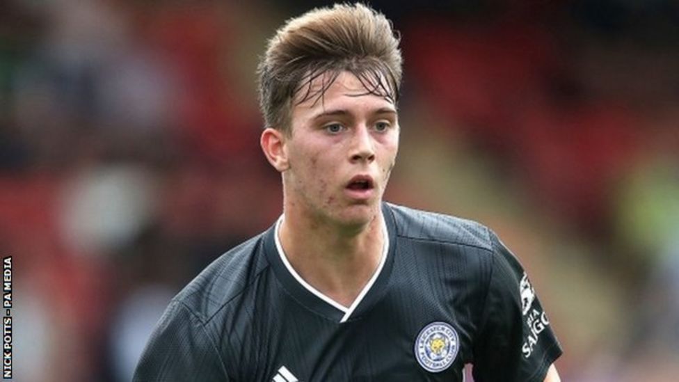 Callum Wright: Cheltenham Town sign midfielder on loan from Leicester ...