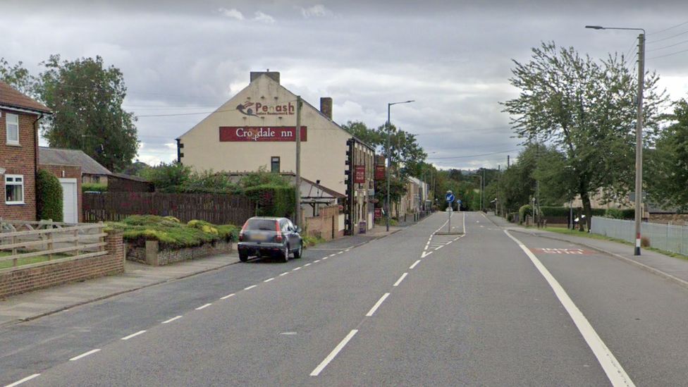 Durham villagers demand 30mph speed limit after crashes - BBC News