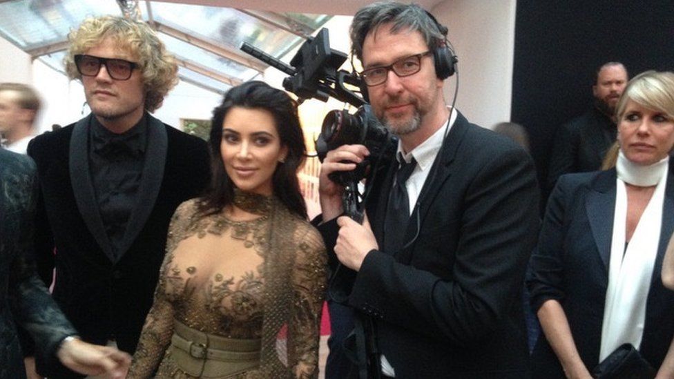 Vogue: Nine down-to-earth discoveries I made at the fashion bible - BBC ...