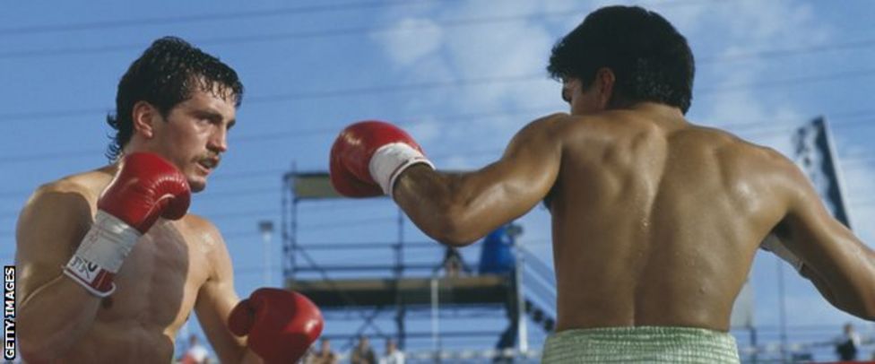 When Barry McGuigan ruled the boxing world - 35 years on - BBC Sport