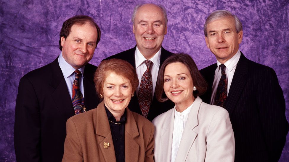 Peter Hobday: Former Today programme host dies at 82 - BBC News