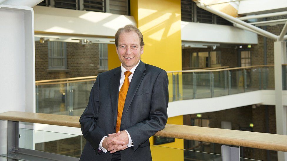 Are universities secretly sexist? - BBC News