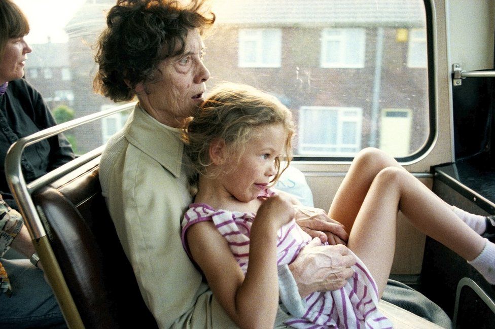 Tom Wood: The photographer who became Liverpool's Photie Man - BBC News