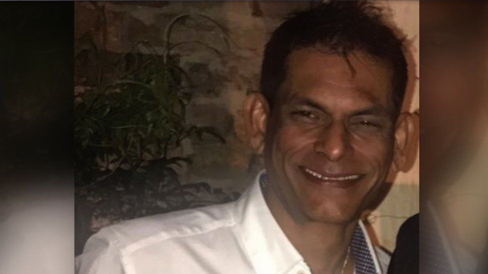 Tribute to 'childhood sweetheart' found dead in Windsor - BBC News